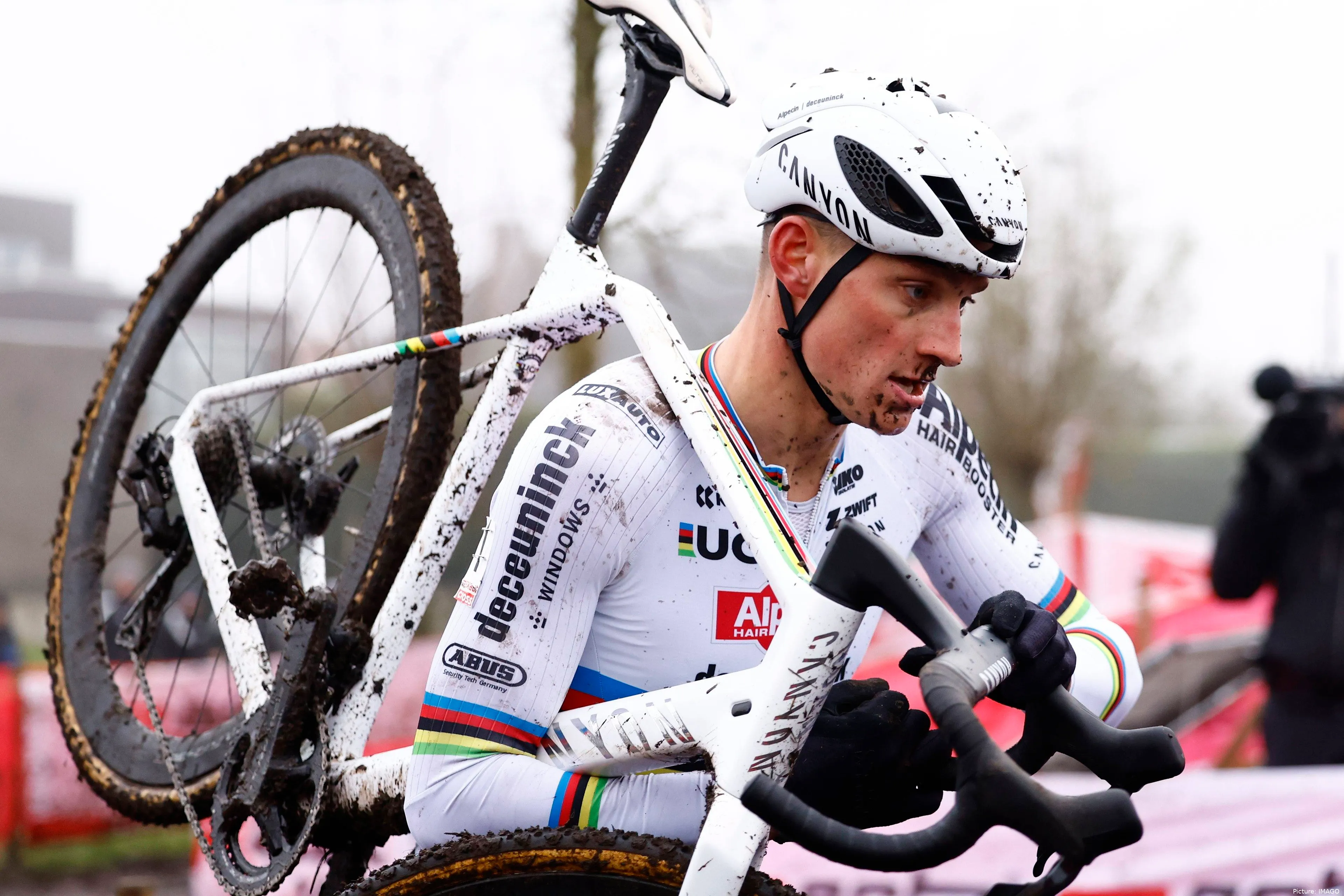 Mathieu van der Poel's 30 years of age a major benefit for current cyclocross domination: "If I ...